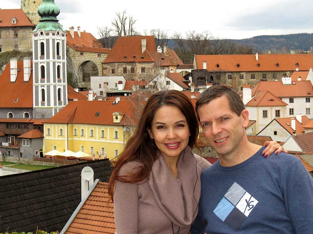 N21 : 25th Anniversary - Profiles of Success